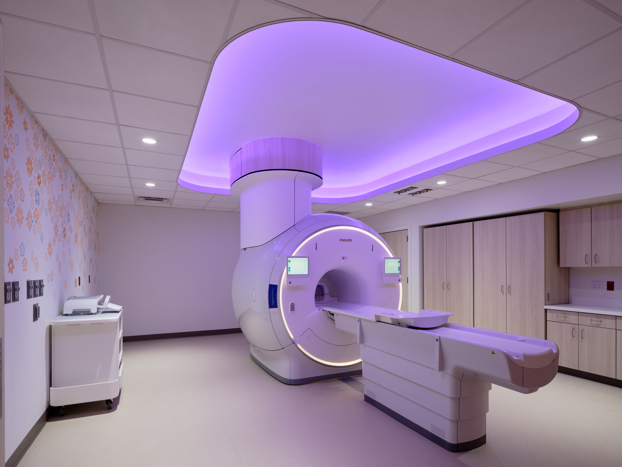 Cincinnati Children's Hospital Critical Care Building - HEAPY
