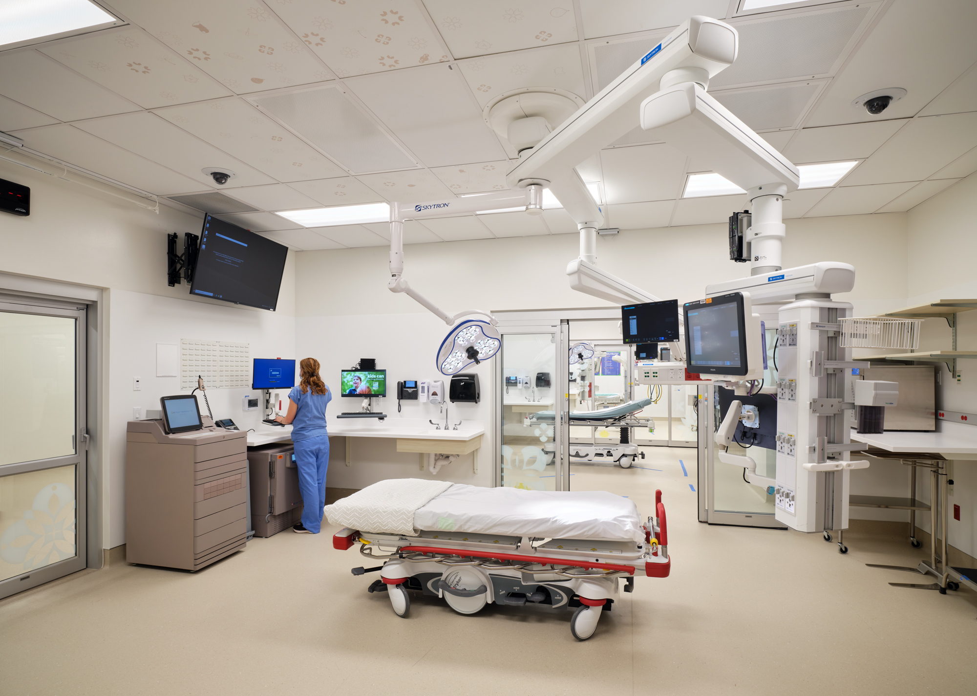 Cincinnati Children's Hospital Critical Care Building - HEAPY